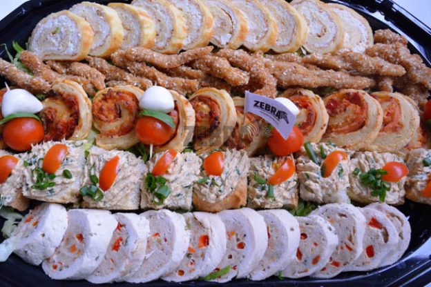 Platouri cu aperitive pentru momente speciale - Zebra Catering Cluj